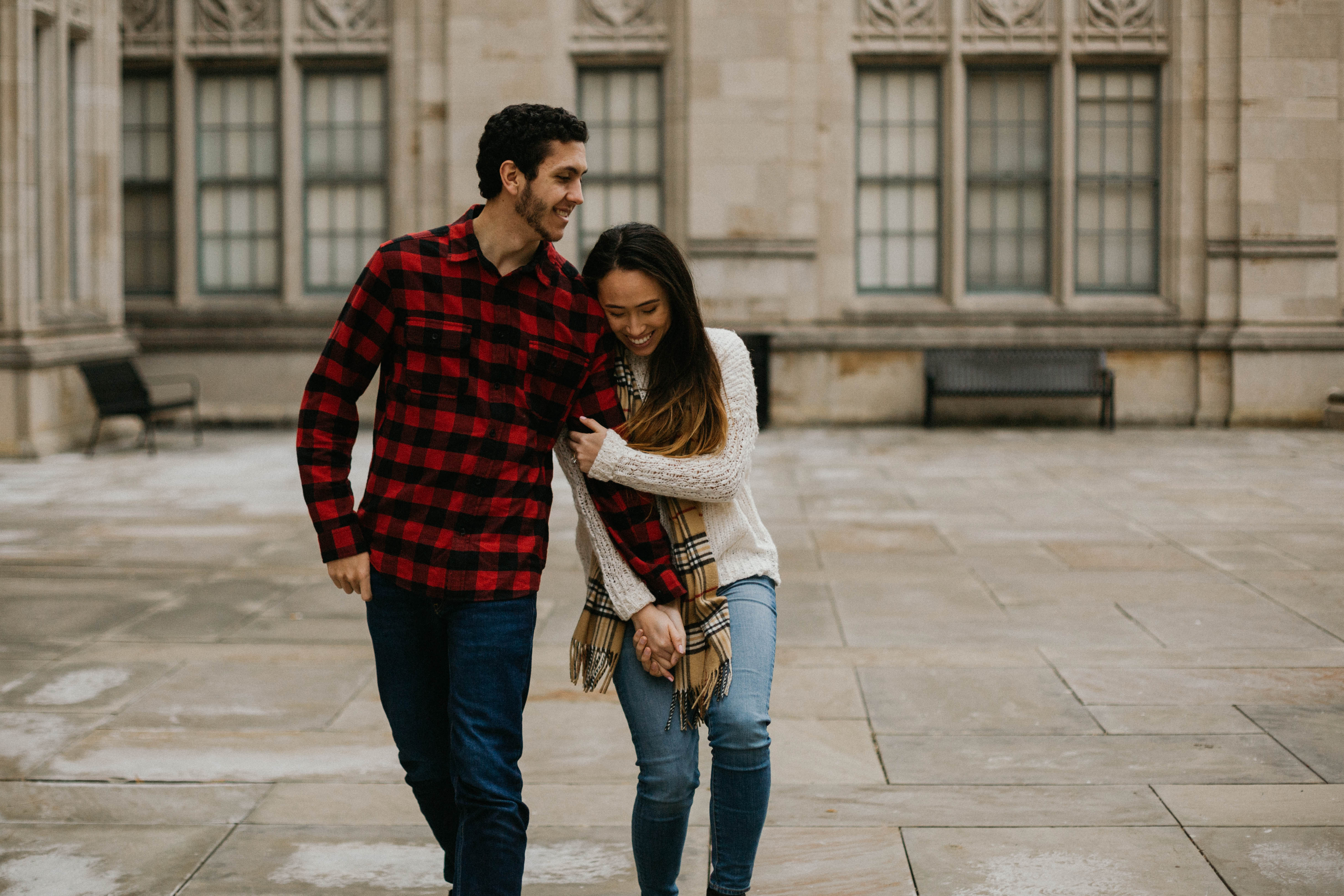Alyssa & Ben // A Downtown Pittsburgh Engagement Session - I'm Mary ...