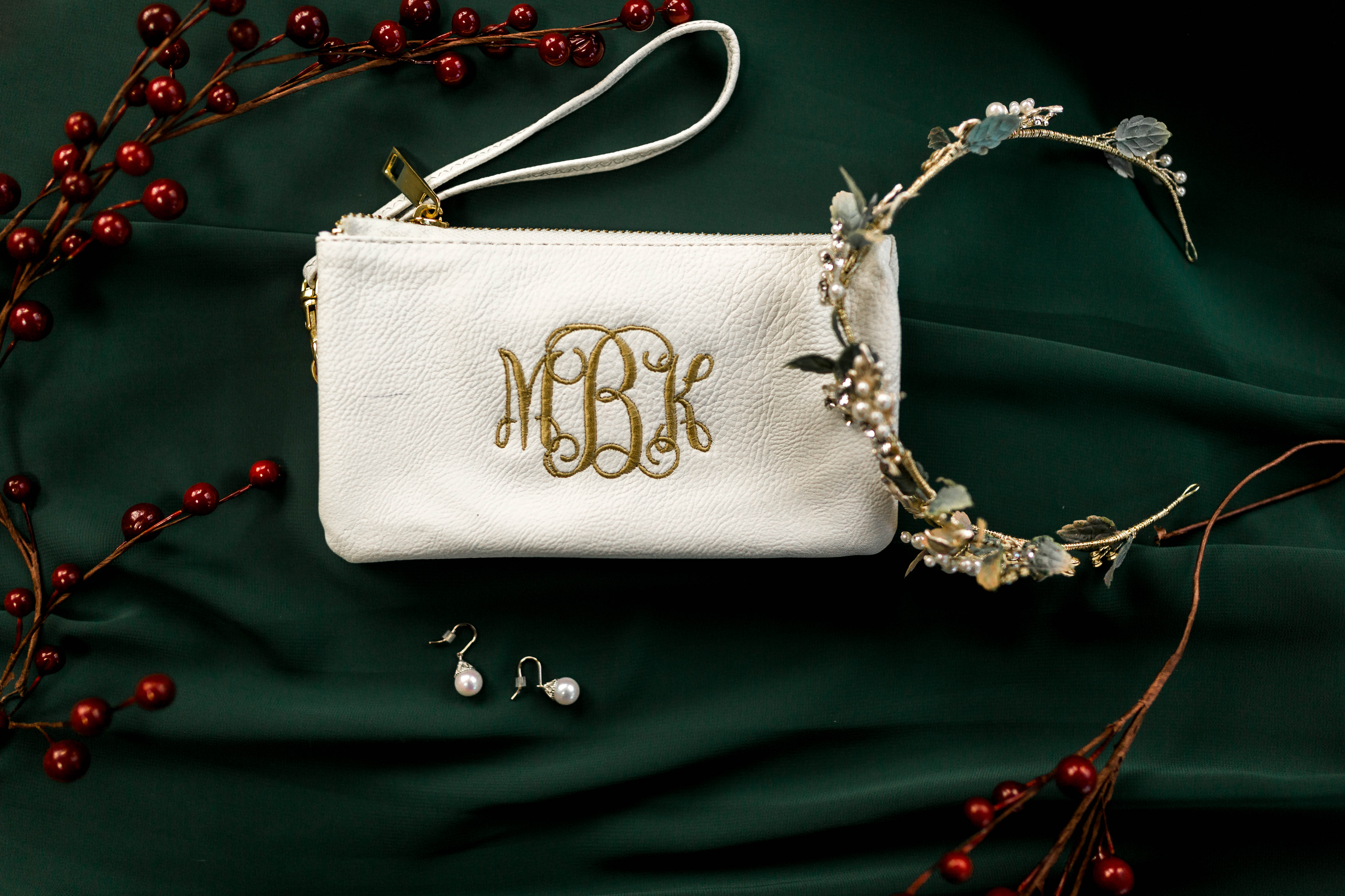 Mary-Kate & Faris // A Harrisburg, PA Christmas Wedding - I'm Mary ...