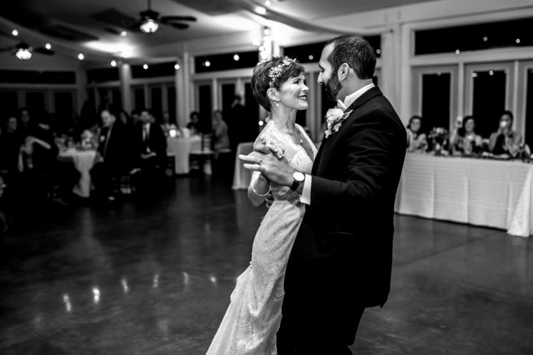 Mary-Kate & Faris // A Harrisburg, PA Christmas Wedding | I'm Mary ...