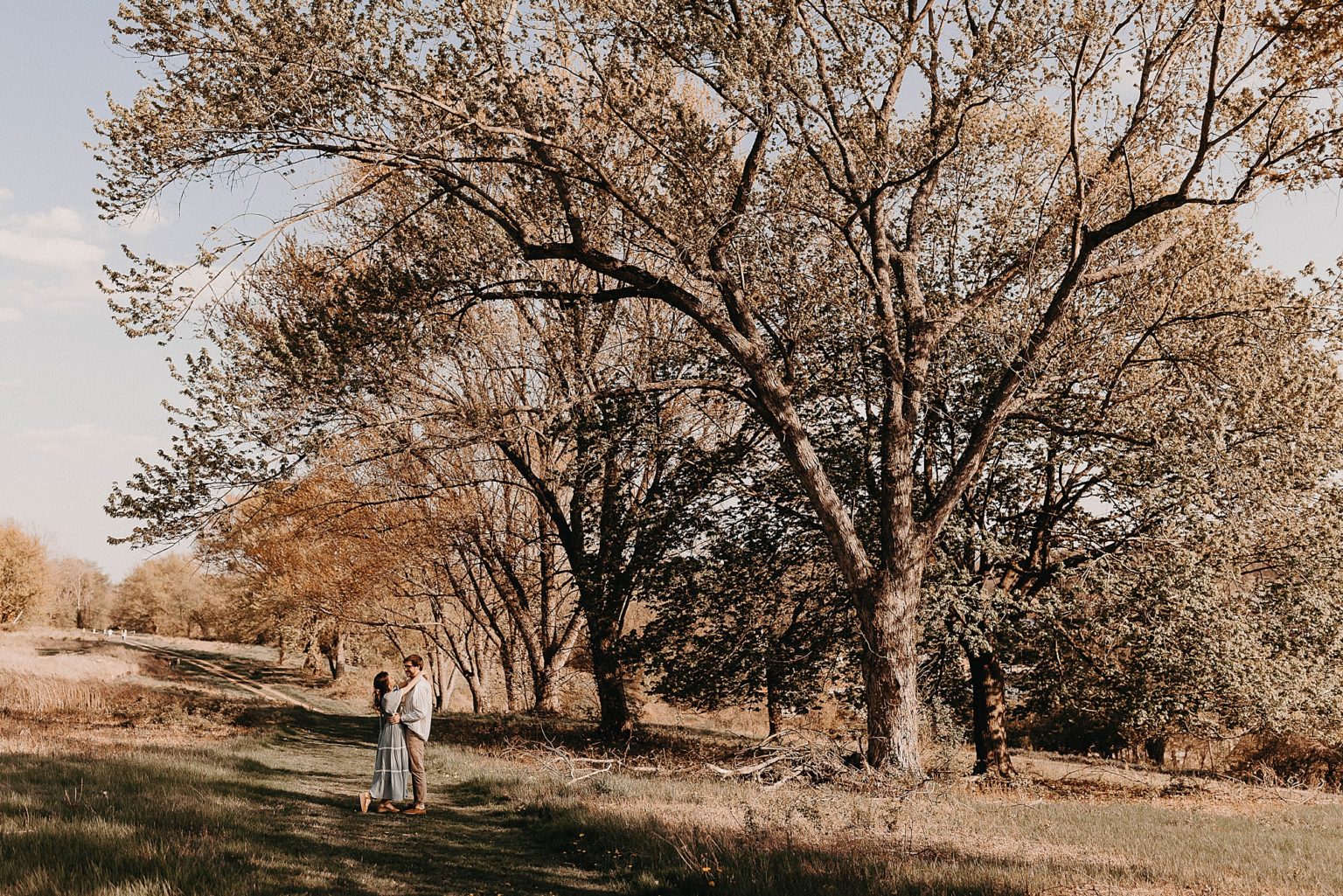 Mary Kate & Lucas || Boho Spring Engagement Session - I'm Mary Katherine