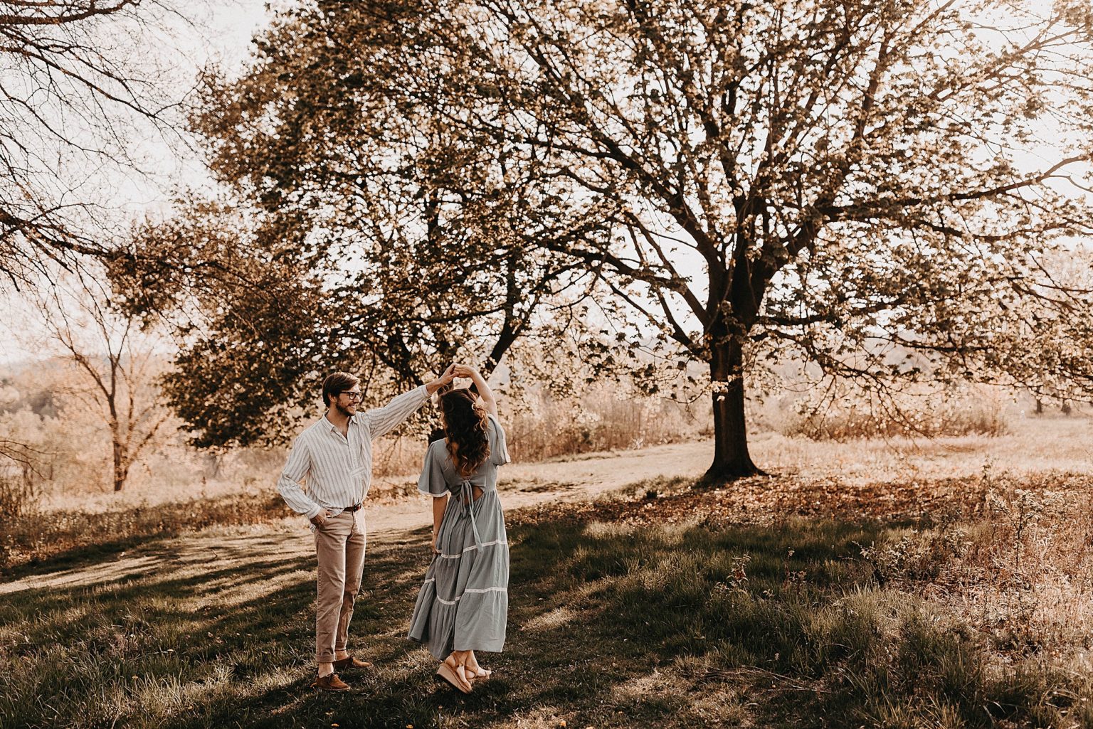 Mary Kate & Lucas || Boho Spring Engagement Session - I'm Mary Katherine