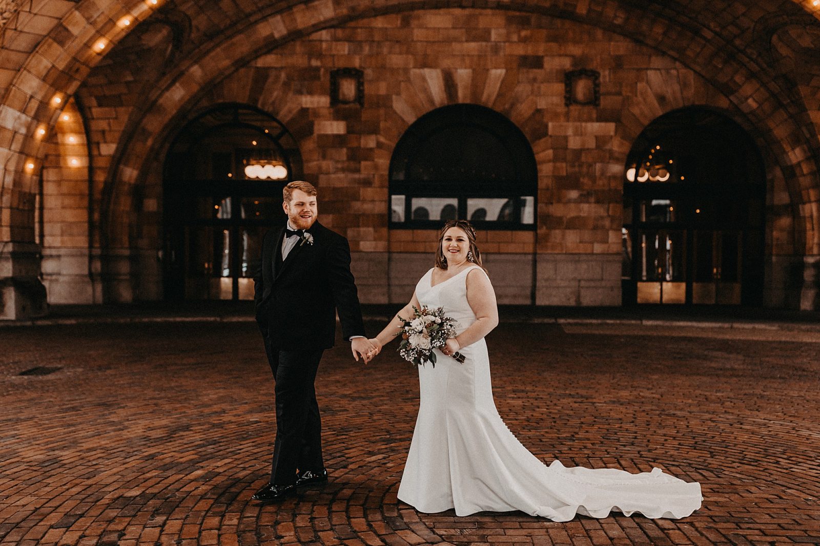 Hannah & Stephen || Downtown Pittsburgh Christmas Wedding