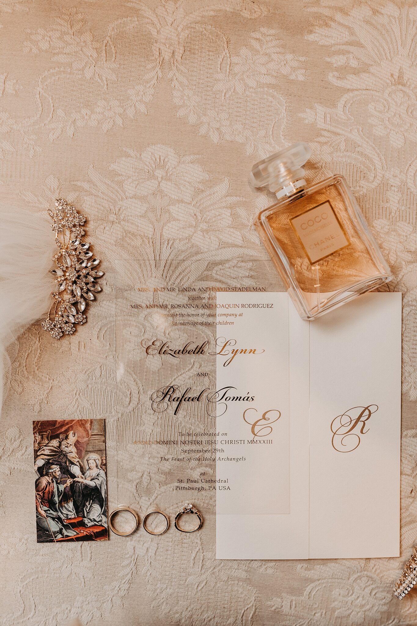 Elizabeth & Rafael || Romantic Downtown Pittsburgh Wedding - I'm Mary ...